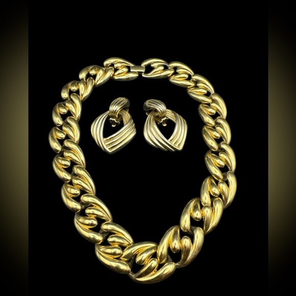 erwin pearl | Jewelry | Vintage Erwin Pearl Classic Golden Links Runway ...